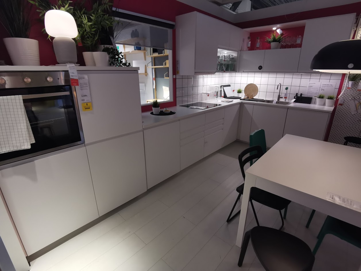 10 hjem med IKEA Voxtorp kjøkken