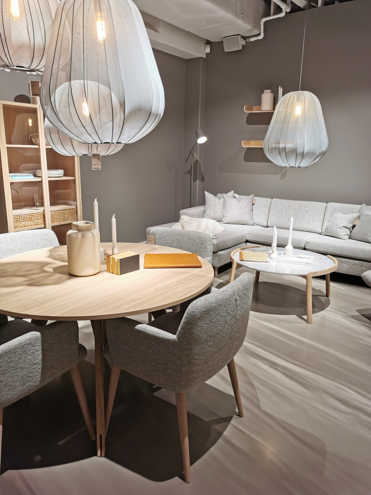 Bolia New Mood spisebord og C3 stol