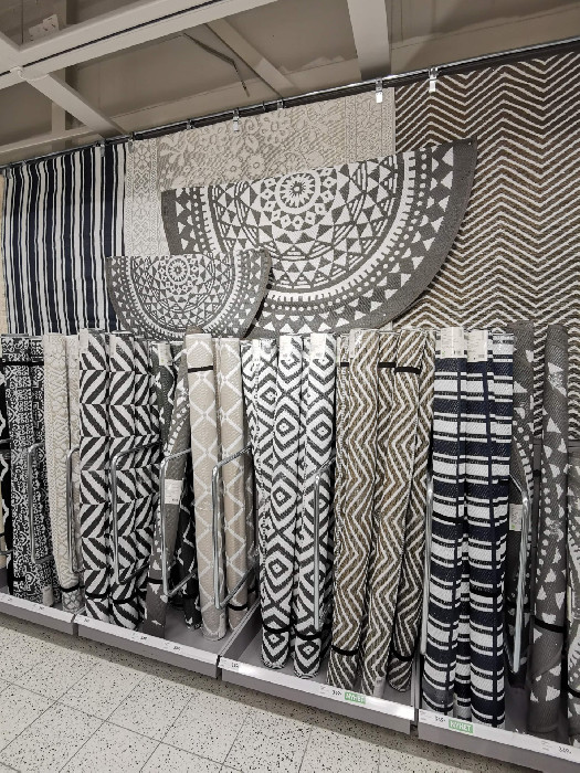 Rusta: Stort Utvalg av Tepper til Hele Hjemmet